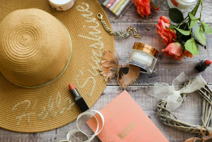 Blog Photography | 3 of My Favourite Flatlay Styles · Frankly Flawless